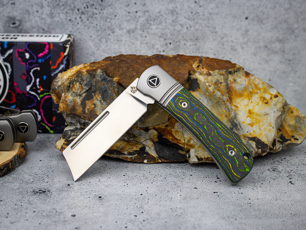 QSP Exclusive Hedgehog Knife QS142 CamoCarbon Gecko M390 - C. Risner ...